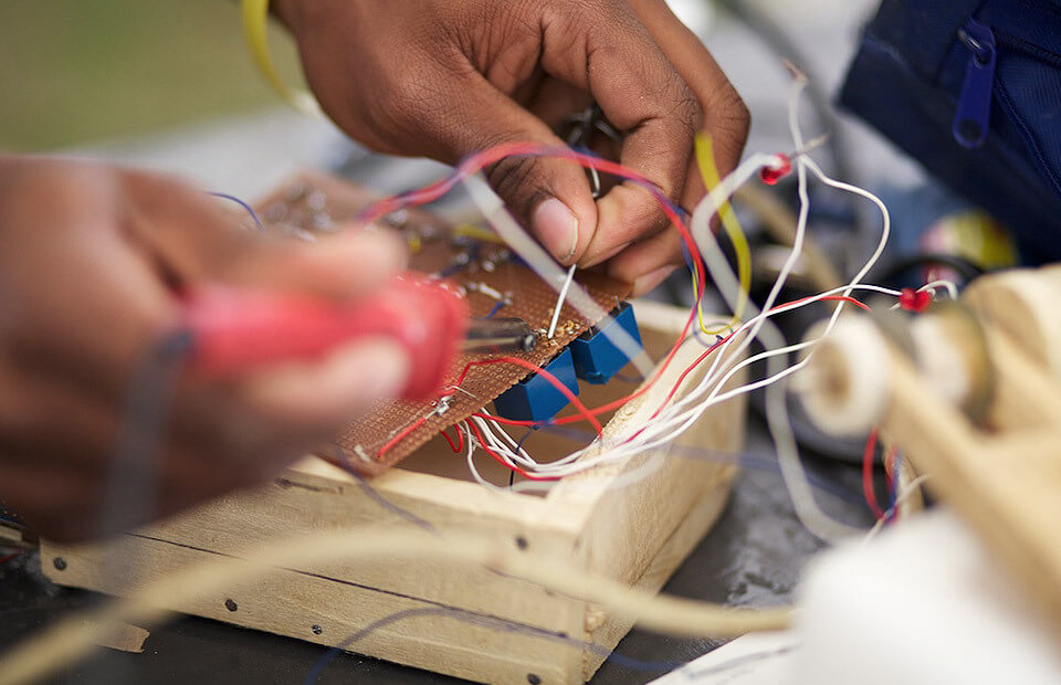 L’ingéniosité humaine en action au bénéfice de l’innovation - Hello Future
