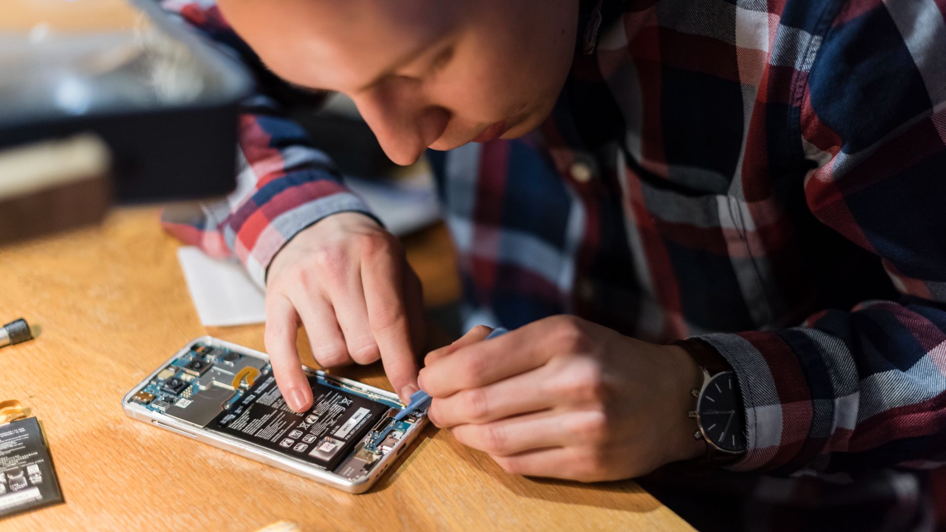Hello Future – Hello Future met en lumière les progrès de la Recherche ...